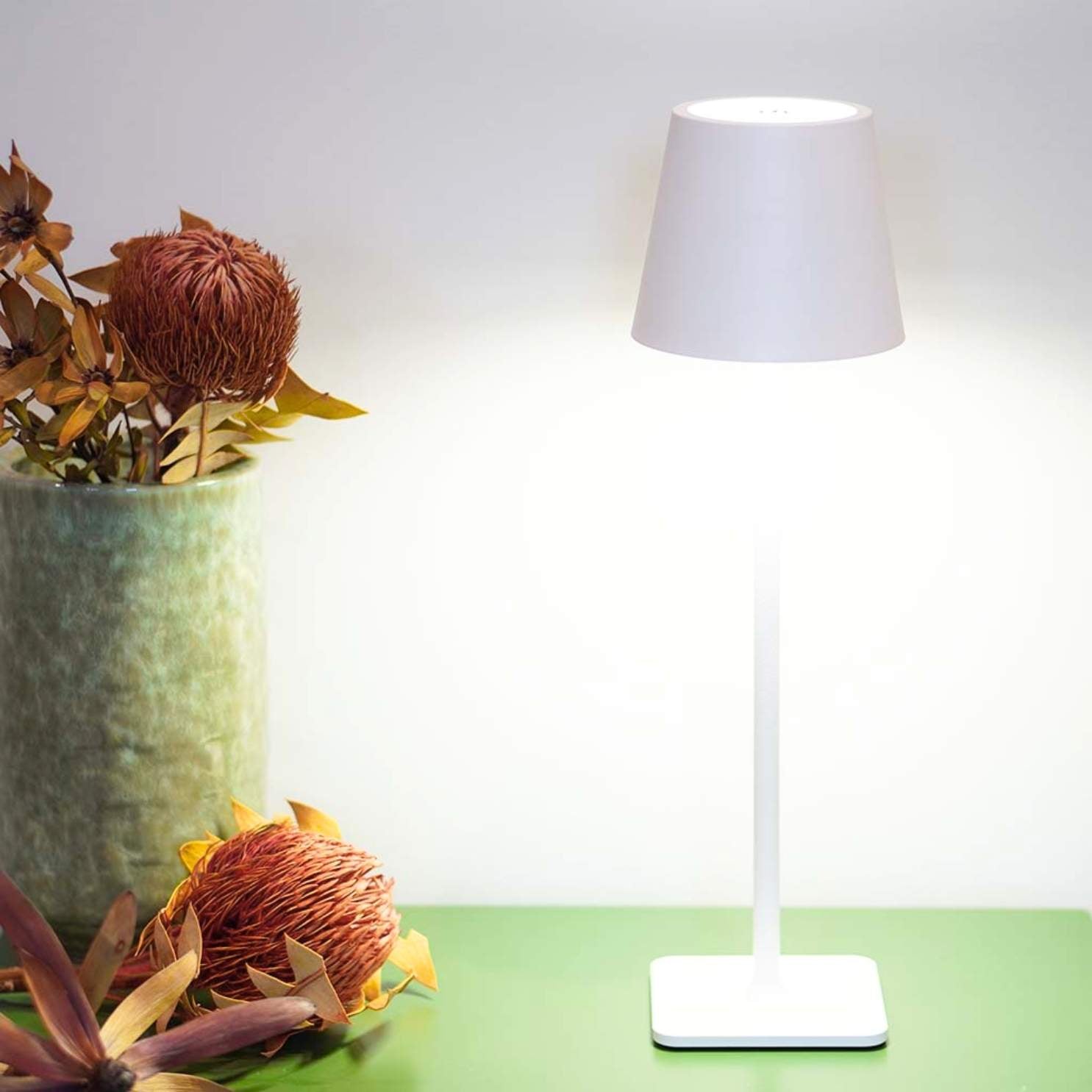 Touch lamp | Dimmable touch lamp | Rechargeable table lamps Australia ...
